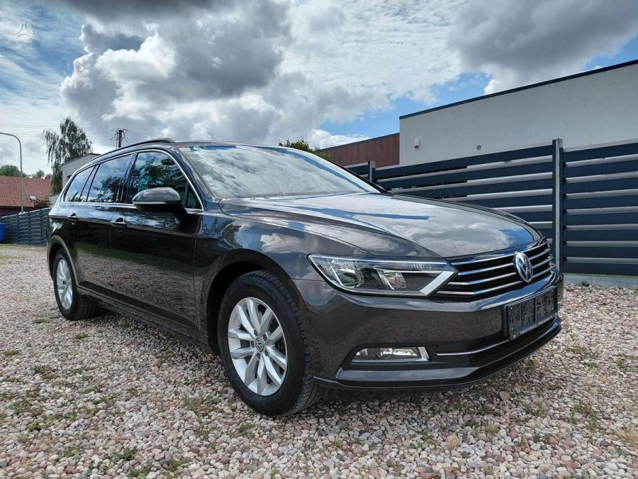 Brown Volkswagen Passat 2017 in Vilkaviskis, with an engine capacity of 1.97 L and mileage of 185 thousand km for 10600 €, photo 15 on AUTOMOTO.COM.LV