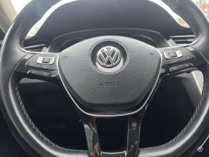 Brūns Volkswagen Passat 2018 Viļņa, ar dzinēja tilpumu 1.60 L un nobraukumu 119 tūkst. km par 12500 €, foto 12 vietnē AUTOMOTO.COM.LV