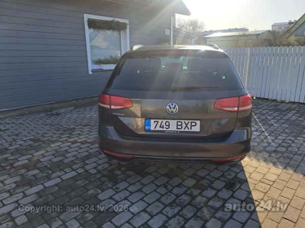 Brown Volkswagen Passat 2018 in Haapsalu, with an engine capacity of 1.40 L and mileage of 259 thousand km for 10900 €, photo 3 on AUTOMOTO.COM.LV