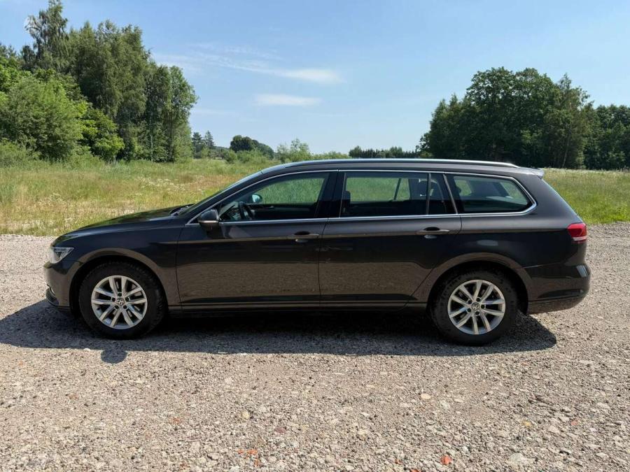 Brūns Volkswagen Passat 2018 Kauņa, ar dzinēja tilpumu 1.40 L un nobraukumu 65 tūkst. km par 13900 €, foto 8 vietnē AUTOMOTO.COM.LV