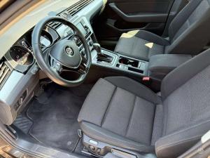 Brūns Volkswagen Passat 2018 Kauņa, ar dzinēja tilpumu 1.40 L un nobraukumu 65 tūkst. km par 13900 €, foto 12 vietnē AUTOMOTO.COM.LV