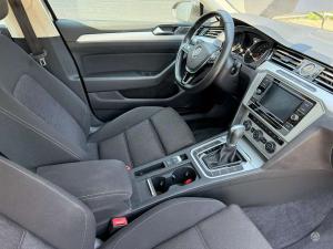 Brūns Volkswagen Passat 2018 Kauņa, ar dzinēja tilpumu 1.40 L un nobraukumu 65 tūkst. km par 13900 €, foto 13 vietnē AUTOMOTO.COM.LV