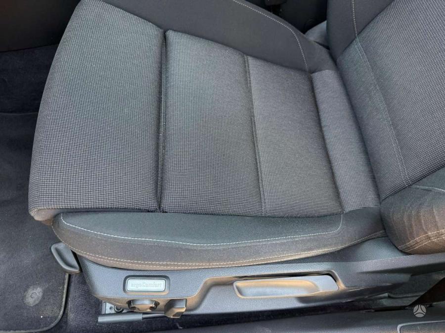 Brūns Volkswagen Passat 2018 Kauņa, ar dzinēja tilpumu 1.40 L un nobraukumu 65 tūkst. km par 13900 €, foto 16 vietnē AUTOMOTO.COM.LV