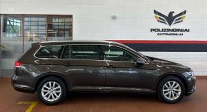 Brown Volkswagen Passat 2018 in Kaunas, with an engine capacity of 1.40 L and mileage of 66 thousand km for 12900 €, photo 5 on AUTOMOTO.COM.LV