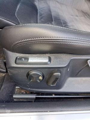 Brown Volkswagen Passat 2018 in Vilnius, with an engine capacity of 1.97 L and mileage of 190 thousand km for 15000 €, photo 14 on AUTOMOTO.COM.LV