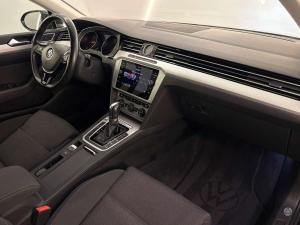 Brown Volkswagen Passat 2019 in Marijampole, with an engine capacity of 1.97 L and mileage of 195 thousand km for 13650 €, photo 26 on AUTOMOTO.COM.LV