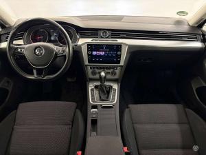 Brown Volkswagen Passat 2019 in Marijampole, with an engine capacity of 1.97 L and mileage of 195 thousand km for 13650 €, photo 33 on AUTOMOTO.COM.LV