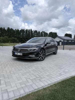 Brown Volkswagen Passat 2019 in Kretinga, with an engine capacity of 2.00 L and mileage of 181 thousand km for 16900 €, photo  on AUTOMOTO.COM.LV