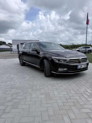 Brown Volkswagen Passat 2019 in Kretinga, with an engine capacity of 2.00 L and mileage of 181 thousand km for 16900 €, photo 4 on AUTOMOTO.COM.LV