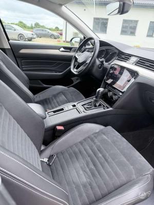 Brown Volkswagen Passat 2019 in Kretinga, with an engine capacity of 2.00 L and mileage of 181 thousand km for 16900 €, photo 16 on AUTOMOTO.COM.LV