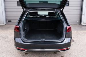 Brūns Volkswagen Passat 2023 Jelgava, ar dzinēja tilpumu 2.00 L un nobraukumu 145 tūkst. km par 25650 €, foto 10 vietnē AUTOMOTO.COM.LV