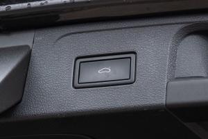 Brūns Volkswagen Passat 2023 Jelgava, ar dzinēja tilpumu 2.00 L un nobraukumu 145 tūkst. km par 25650 €, foto 11 vietnē AUTOMOTO.COM.LV