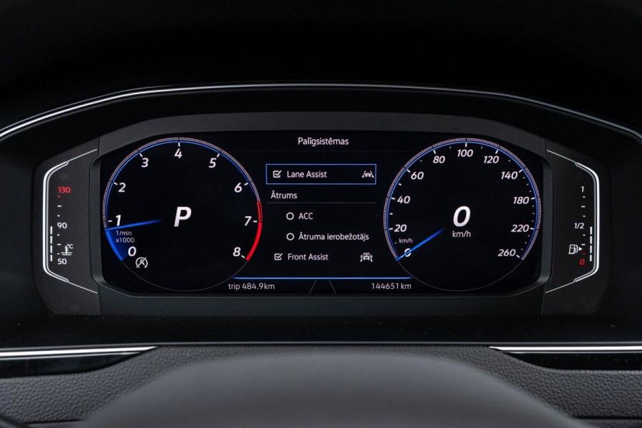 Brūns Volkswagen Passat 2023 Jelgava, ar dzinēja tilpumu 2.00 L un nobraukumu 145 tūkst. km par 25650 €, foto 21 vietnē AUTOMOTO.COM.LV