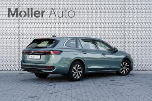 Zaļš Volkswagen Passat 2024 Mārupe, ar dzinēja tilpumu 1.50 L un nobraukumu 61 tūkst. km par 29900 €, foto 5 vietnē AUTOMOTO.COM.LV