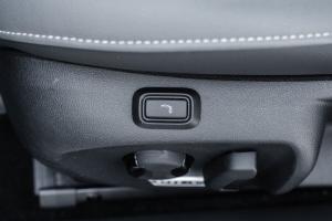 Zaļš Volkswagen Passat 2024 Mārupe, ar dzinēja tilpumu 1.50 L un nobraukumu 61 tūkst. km par 29900 €, foto 12 vietnē AUTOMOTO.COM.LV