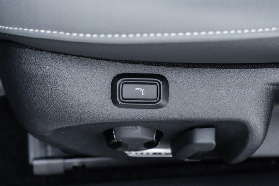 Zaļš Volkswagen Passat 2024 Mārupe, ar dzinēja tilpumu 1.50 L un nobraukumu 61 tūkst. km par 29900 €, foto 12 vietnē AUTOMOTO.COM.LV