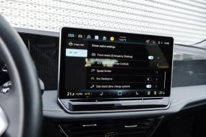 Zaļš Volkswagen Passat 2024 Mārupe, ar dzinēja tilpumu 1.50 L un nobraukumu 61 tūkst. km par 29900 €, foto 22 vietnē AUTOMOTO.COM.LV
