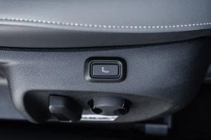 Zaļš Volkswagen Passat 2024 Mārupe, ar dzinēja tilpumu 1.50 L un nobraukumu 61 tūkst. km par 29900 €, foto 30 vietnē AUTOMOTO.COM.LV