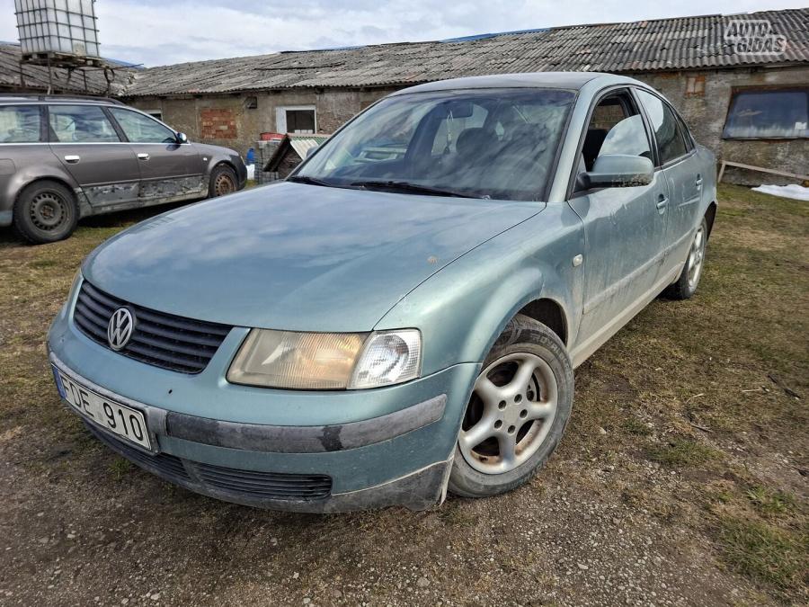 Zaļš Volkswagen Passat 1998 Kretinga, ar dzinēja tilpumu 1.90 L un nobraukumu 394 tūkst. km par 500 €, foto 1 vietnē AUTOMOTO.COM.LV