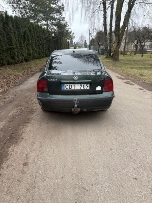 Green Volkswagen Passat 1999 in Kaunas, with an engine capacity of 1.90 L and mileage of 486 thousand km for 850 €, photo 5 on AUTOMOTO.COM.LV