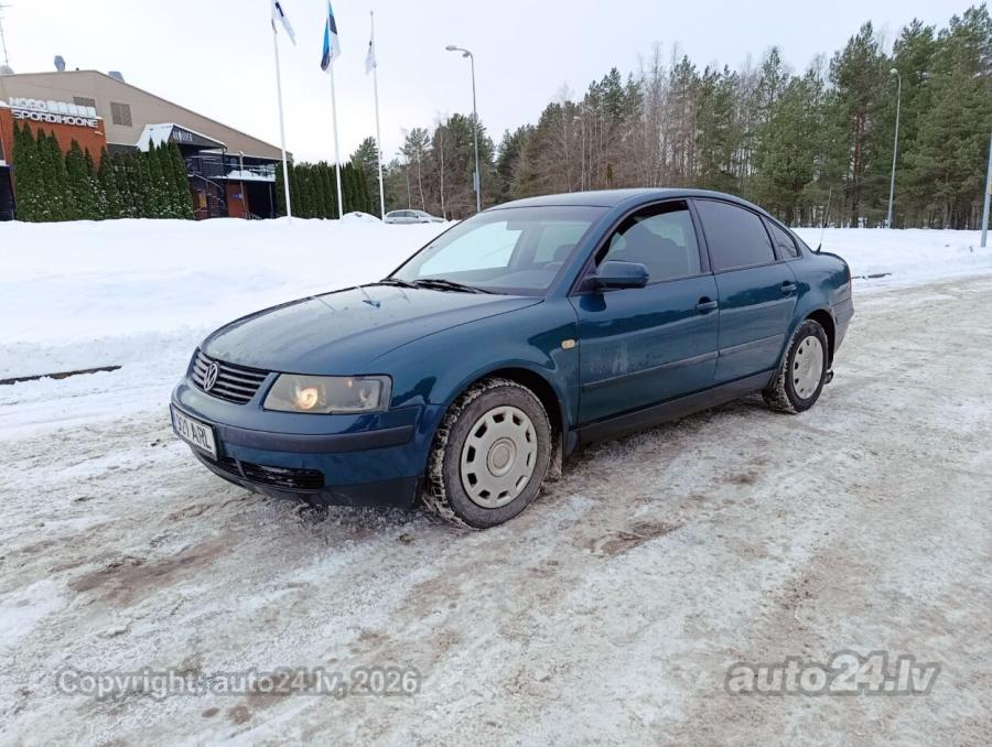 Green Volkswagen Passat 1999 in Tallinn, with an engine capacity of 1.90 L and mileage of 384 thousand km for 999 €, photo 1 on AUTOMOTO.COM.LV