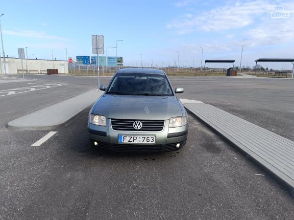 Zaļš Volkswagen Passat 2003 Marijampole, ar dzinēja tilpumu 1.90 L un nobraukumu 395 tūkst. km par 1550 €, foto 3 vietnē AUTOMOTO.COM.LV