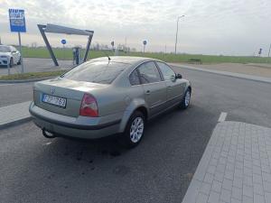 Zaļš Volkswagen Passat 2003 Marijampole, ar dzinēja tilpumu 1.90 L un nobraukumu 395 tūkst. km par 1550 €, foto 4 vietnē AUTOMOTO.COM.LV
