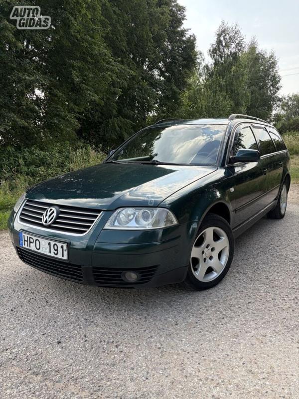 Green Volkswagen Passat 2003 in Alytus, with an engine capacity of 1.90 L and mileage of 450 thousand km for 2300 €, photo 1 on AUTOMOTO.COM.LV