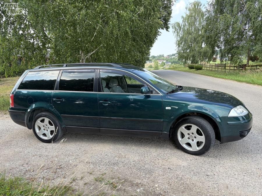 Zaļš Volkswagen Passat 2003 Alīta, ar dzinēja tilpumu 1.90 L un nobraukumu 450 tūkst. km par 2300 €, foto 5 vietnē AUTOMOTO.COM.LV