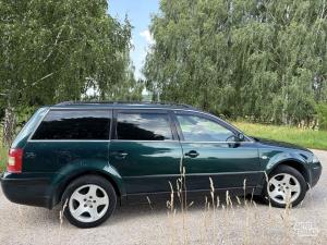 Zaļš Volkswagen Passat 2003 Alīta, ar dzinēja tilpumu 1.90 L un nobraukumu 450 tūkst. km par 2300 €, foto 6 vietnē AUTOMOTO.COM.LV