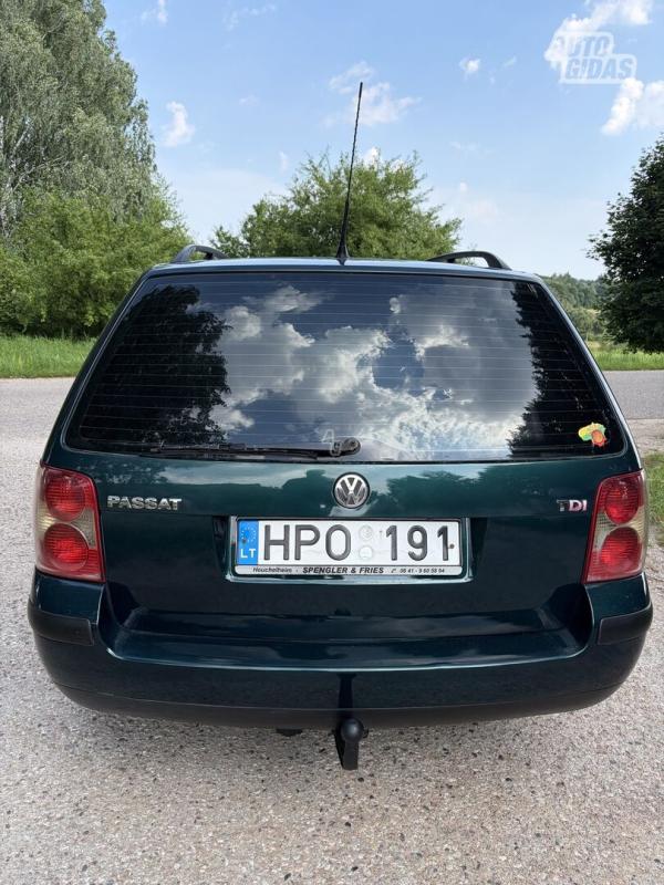Green Volkswagen Passat 2003 in Alytus, with an engine capacity of 1.90 L and mileage of 450 thousand km for 2300 €, photo 7 on AUTOMOTO.COM.LV