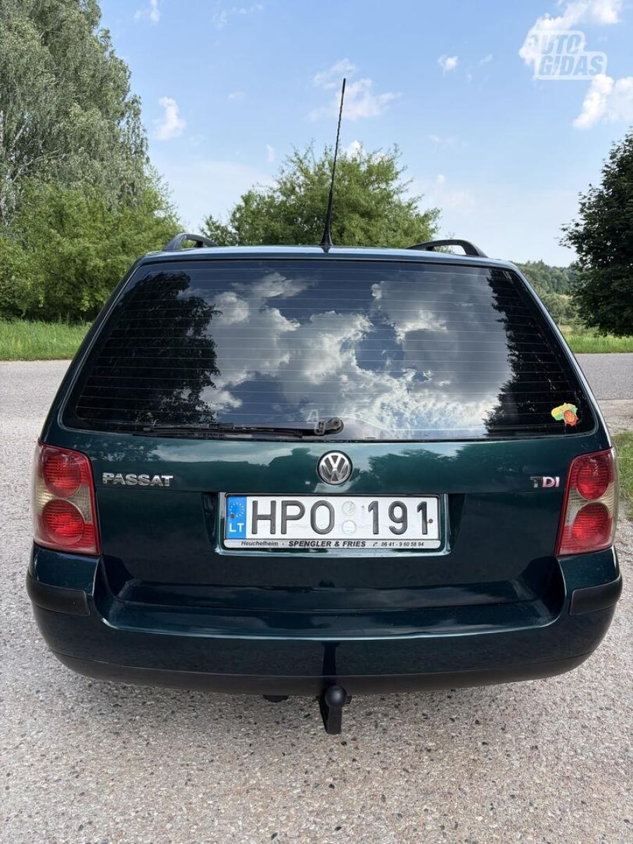 Zaļš Volkswagen Passat 2003 Alīta, ar dzinēja tilpumu 1.90 L un nobraukumu 450 tūkst. km par 2300 €, foto 8 vietnē AUTOMOTO.COM.LV