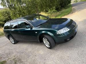 Zaļš Volkswagen Passat 2003 Alīta, ar dzinēja tilpumu 1.90 L un nobraukumu 450 tūkst. km par 2300 €, foto 12 vietnē AUTOMOTO.COM.LV