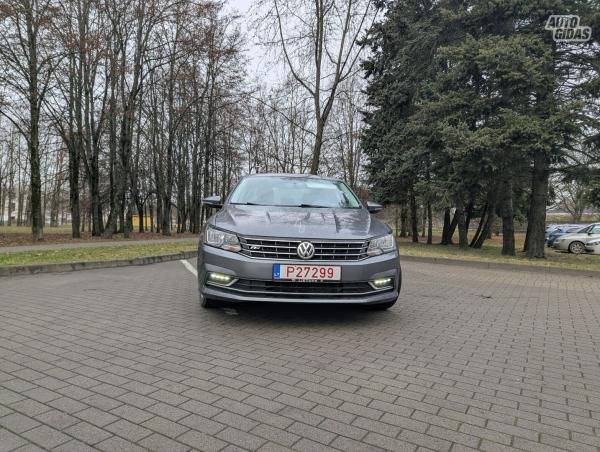 Zaļš Volkswagen Passat 2019 Kauņa, ar dzinēja tilpumu 2.00 L un nobraukumu 74 tūkst. km par 14000 €, foto 1 vietnē AUTOMOTO.COM.LV