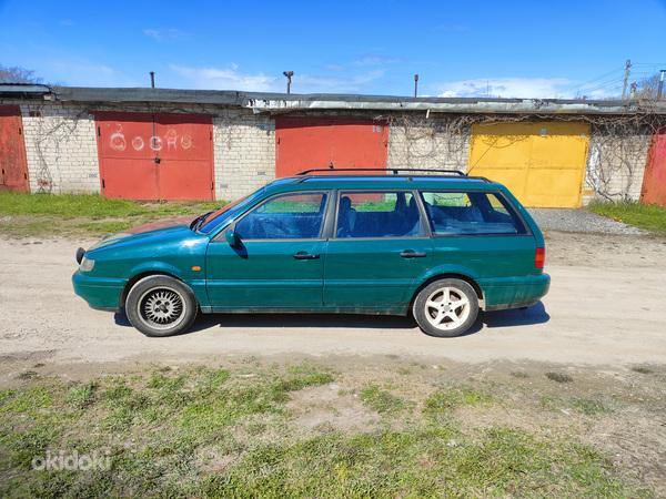 Green Volkswagen Passat 1994 in Tallinn, with an engine capacity of 1.90 L and mileage of 345 thousand km for 1200 €, photo 2 on AUTOMOTO.COM.LV