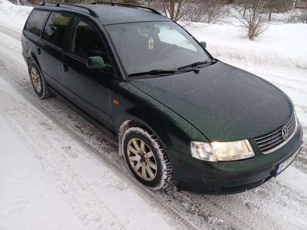 Zaļš Volkswagen Passat 1997 Viļņa, ar dzinēja tilpumu 1.90 L un nobraukumu 563 tūkst. km par 1250 €, foto 3 vietnē AUTOMOTO.COM.LV