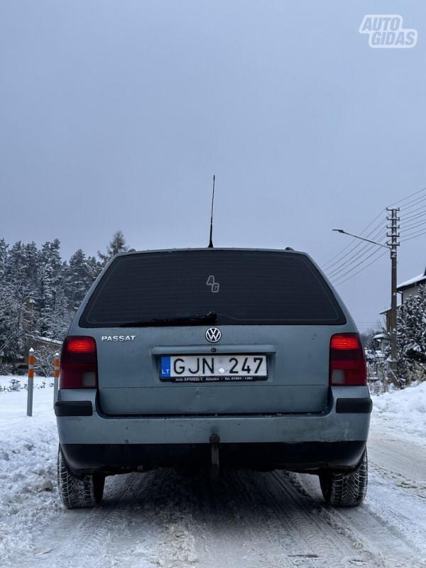 Green Volkswagen Passat 1998 in Vilnius, with an engine capacity of 1.90 L and mileage of 321 thousand km for 1299 €, photo 9 on AUTOMOTO.COM.LV