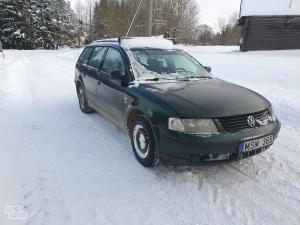 Green Volkswagen Passat 1998 in Vilnius, with an engine capacity of 1.90 L and mileage of 456 thousand km for 499 €, photo 3 on AUTOMOTO.COM.LV
