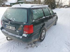 Green Volkswagen Passat 1998 in Vilnius, with an engine capacity of 1.90 L and mileage of 456 thousand km for 499 €, photo 5 on AUTOMOTO.COM.LV