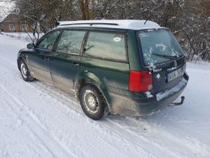 Green Volkswagen Passat 1998 in Vilnius, with an engine capacity of 1.90 L and mileage of 456 thousand km for 499 €, photo 8 on AUTOMOTO.COM.LV