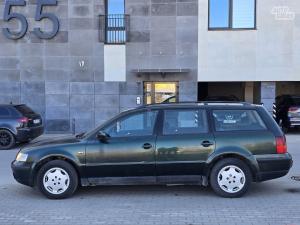 Green Volkswagen Passat 1998 in Vilnius, with an engine capacity of 1.90 L and mileage of 475 thousand km for 750 €, photo 4 on AUTOMOTO.COM.LV