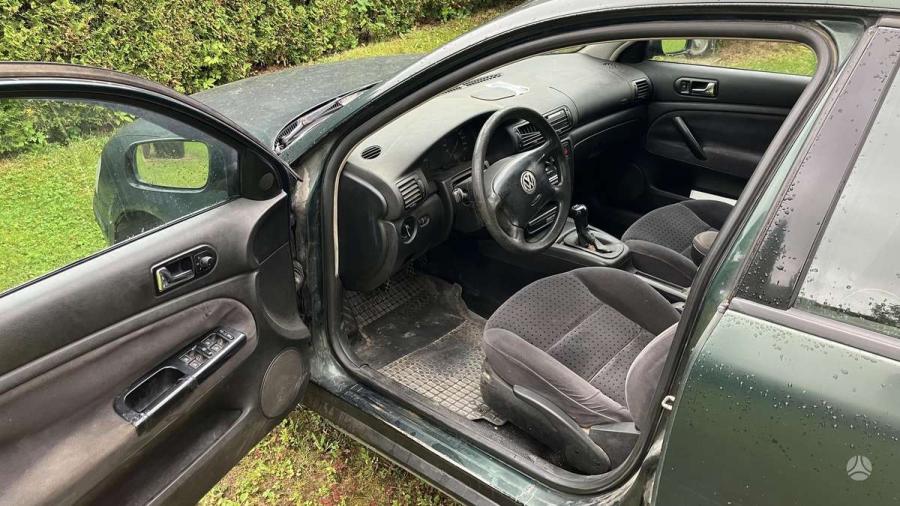 Zaļš Volkswagen Passat 1998 Viļņa, ar dzinēja tilpumu 1.90 L un nobraukumu 494 tūkst. km par 1200 €, foto 7 vietnē AUTOMOTO.COM.LV