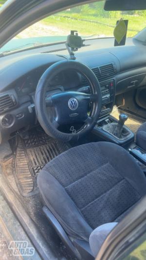 Zaļš Volkswagen Passat 1998 Panevēža, ar dzinēja tilpumu 1.90 L un nobraukumu 410 tūkst. km par 499 €, foto 10 vietnē AUTOMOTO.COM.LV