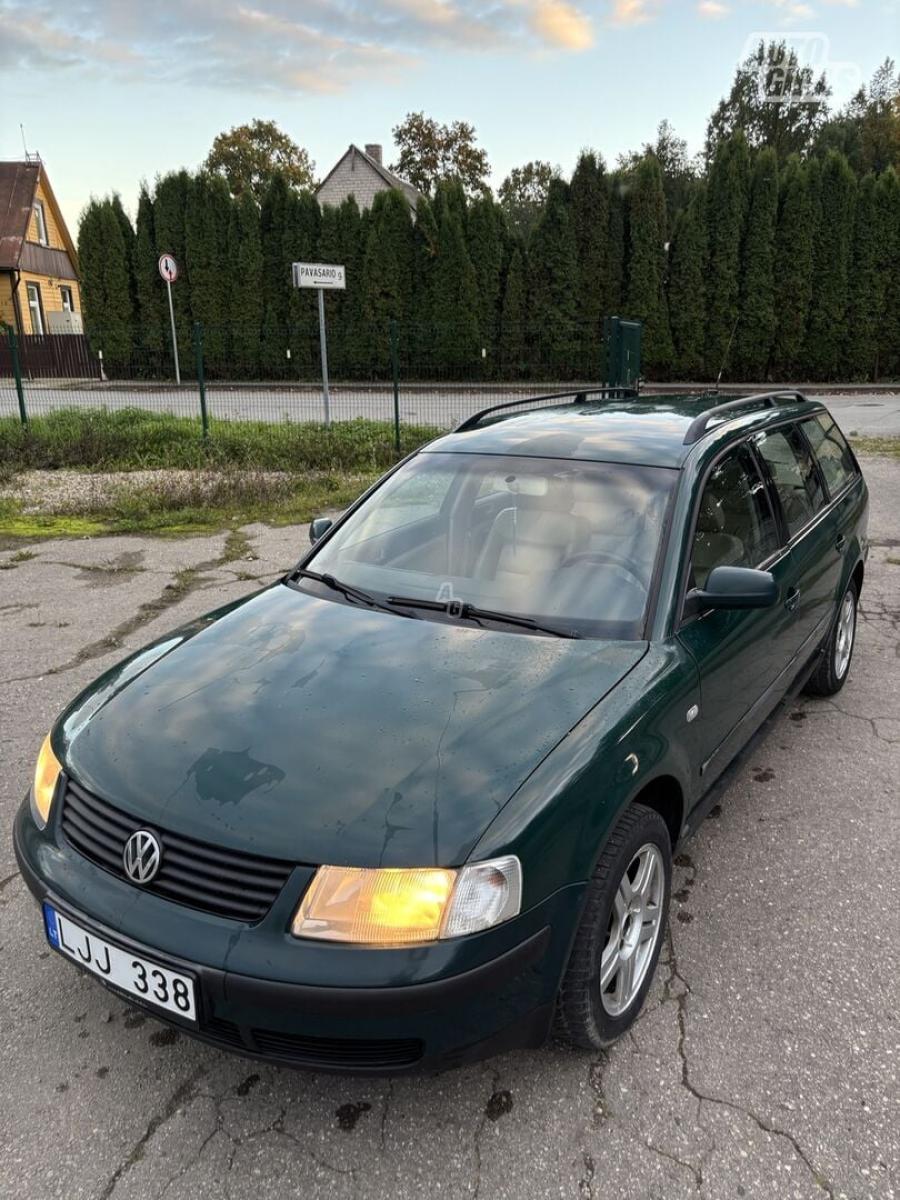 Green Volkswagen Passat 1998 in Joniskis, with an engine capacity of 1.90 L and mileage of 394 thousand km for 950 €, photo 3 on AUTOMOTO.COM.LV