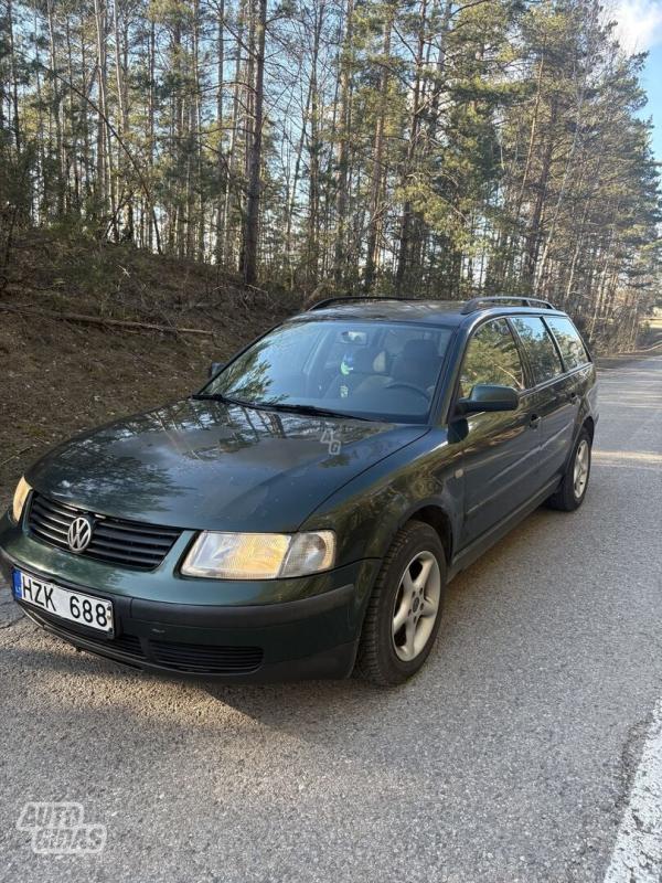 Green Volkswagen Passat 1999 in Varena, with an engine capacity of 1.90 L and mileage of 310 thousand km for 850 €, photo 3 on AUTOMOTO.COM.LV