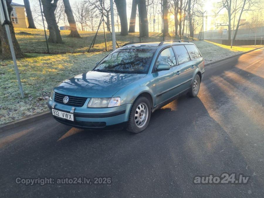 Zaļš Volkswagen Passat 2000 Tallina, ar dzinēja tilpumu 1.80 L un nobraukumu 286 tūkst. km par 900 €, foto 1 vietnē AUTOMOTO.COM.LV