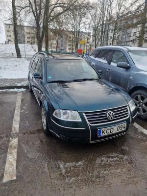 Zaļš Volkswagen Passat 2001 Viļņa, ar dzinēja tilpumu 2.00 L un nobraukumu 320 tūkst. km par 1400 €, foto 7 vietnē AUTOMOTO.COM.LV