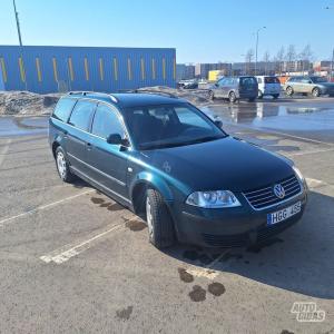 Zaļš Volkswagen Passat 2001 Telšiai, ar dzinēja tilpumu 1.90 L un nobraukumu 360 tūkst. km par 1150 €, foto  vietnē AUTOMOTO.COM.LV