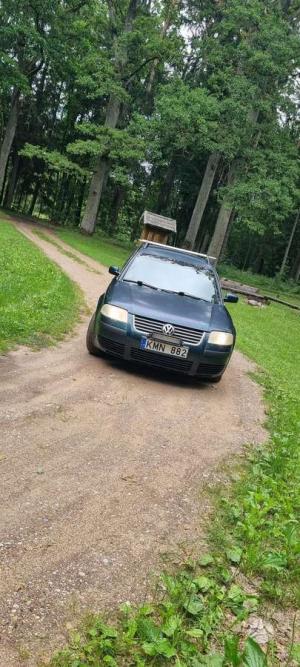 Zaļš Volkswagen Passat 2001 Jurbarkas, ar dzinēja tilpumu 1.90 L un nobraukumu 400 tūkst. km par 850 €, foto 4 vietnē AUTOMOTO.COM.LV