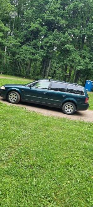 Zaļš Volkswagen Passat 2001 Jurbarkas, ar dzinēja tilpumu 1.90 L un nobraukumu 400 tūkst. km par 850 €, foto 6 vietnē AUTOMOTO.COM.LV